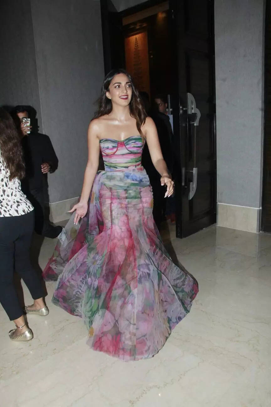 #ZoomIn: Aditya Roy Kapur, Rakul Preet Singh, Karishma Tanna And More ...