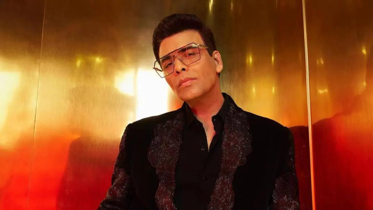 Koffee With Karan 8 Finale: Karan Johar Drops Curtains With Fiery Episode Koffee With Karan 8 Finale: Karan Johar Drops Curtains With Fiery Episode