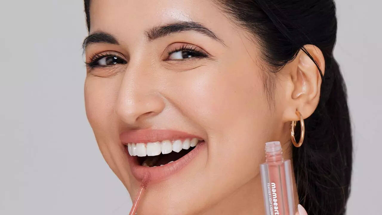 Things Essential in a Bride's Makeup Kit