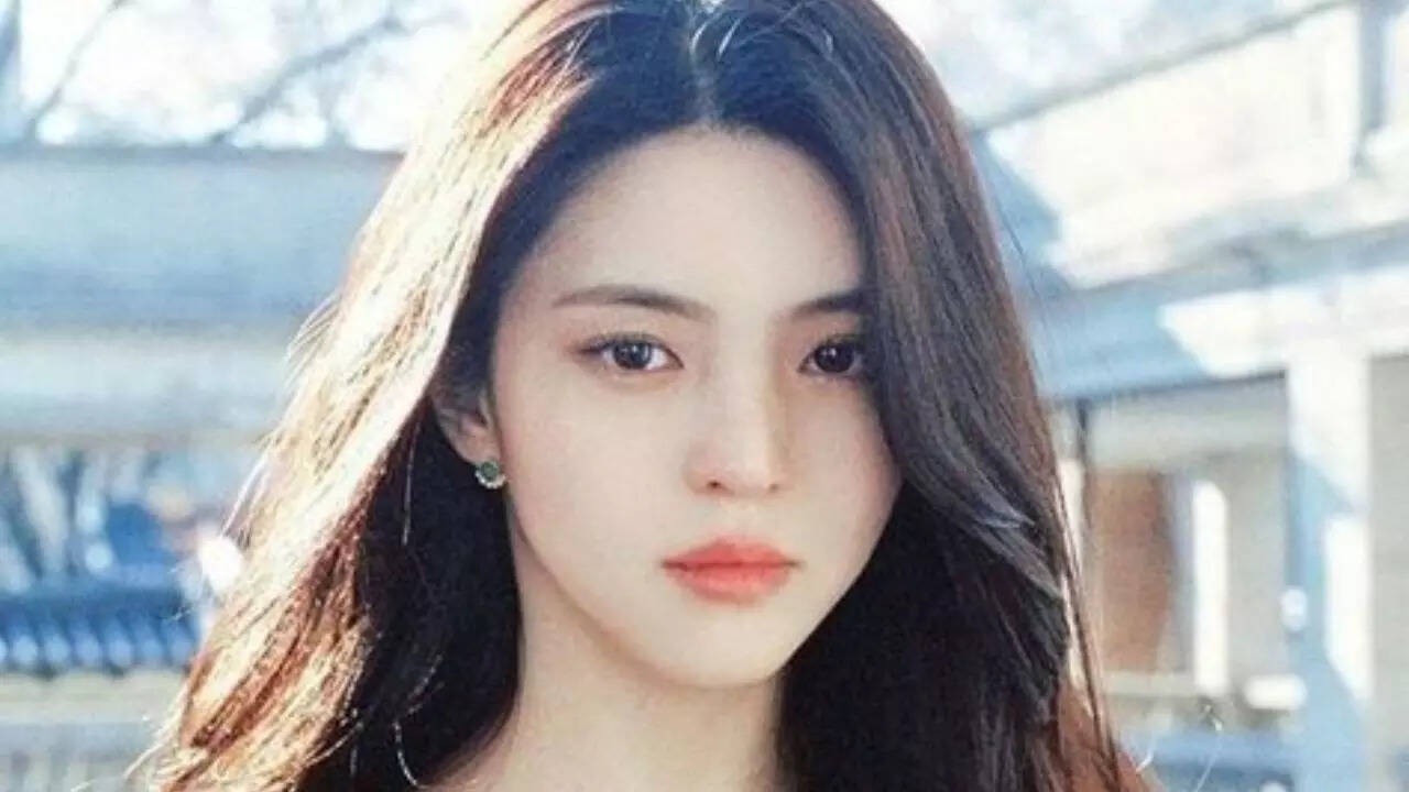 han so-hee recently posted a letter on instagram, here are some takeaways ryu jun-yeol hyeri