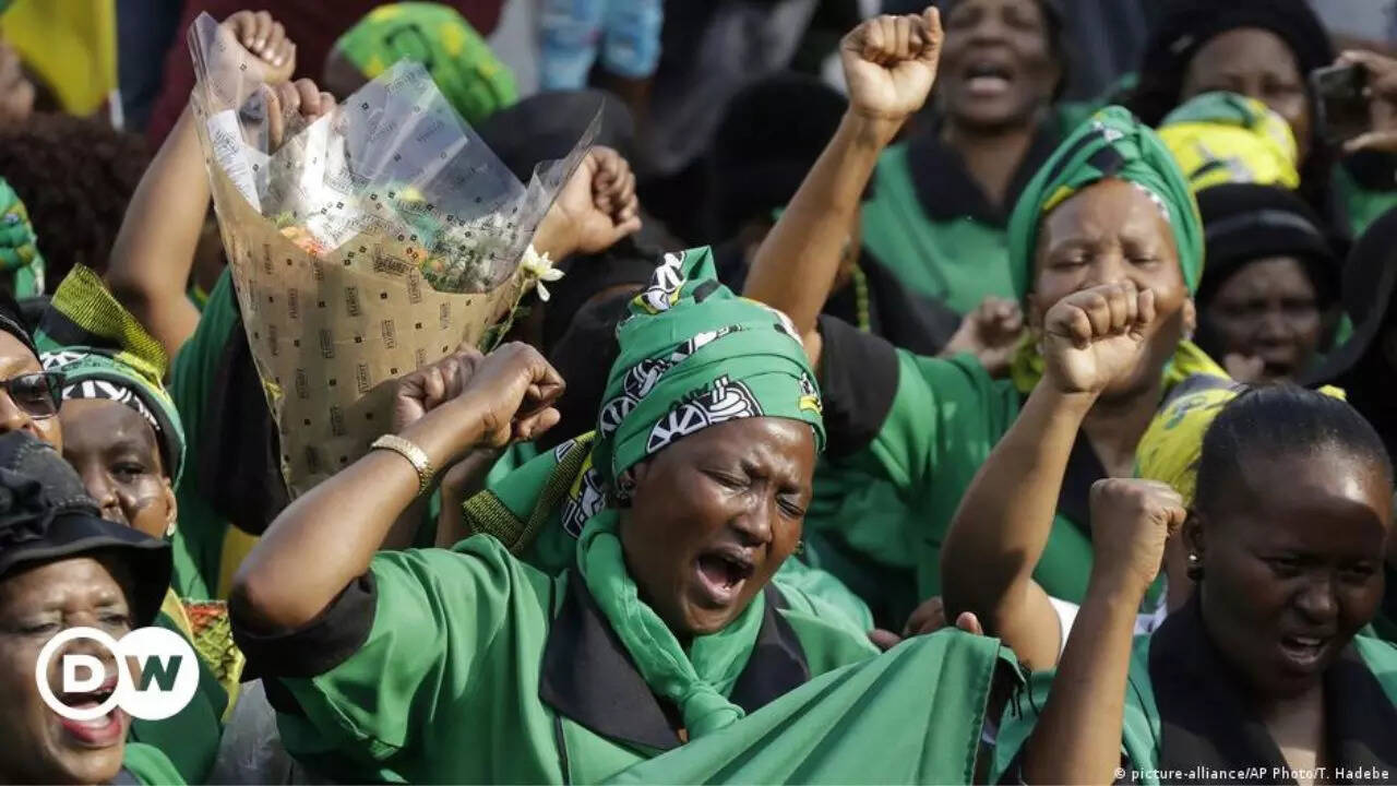 Professional Sleeper To Cuddler: Top Weirdest Profession Around The World