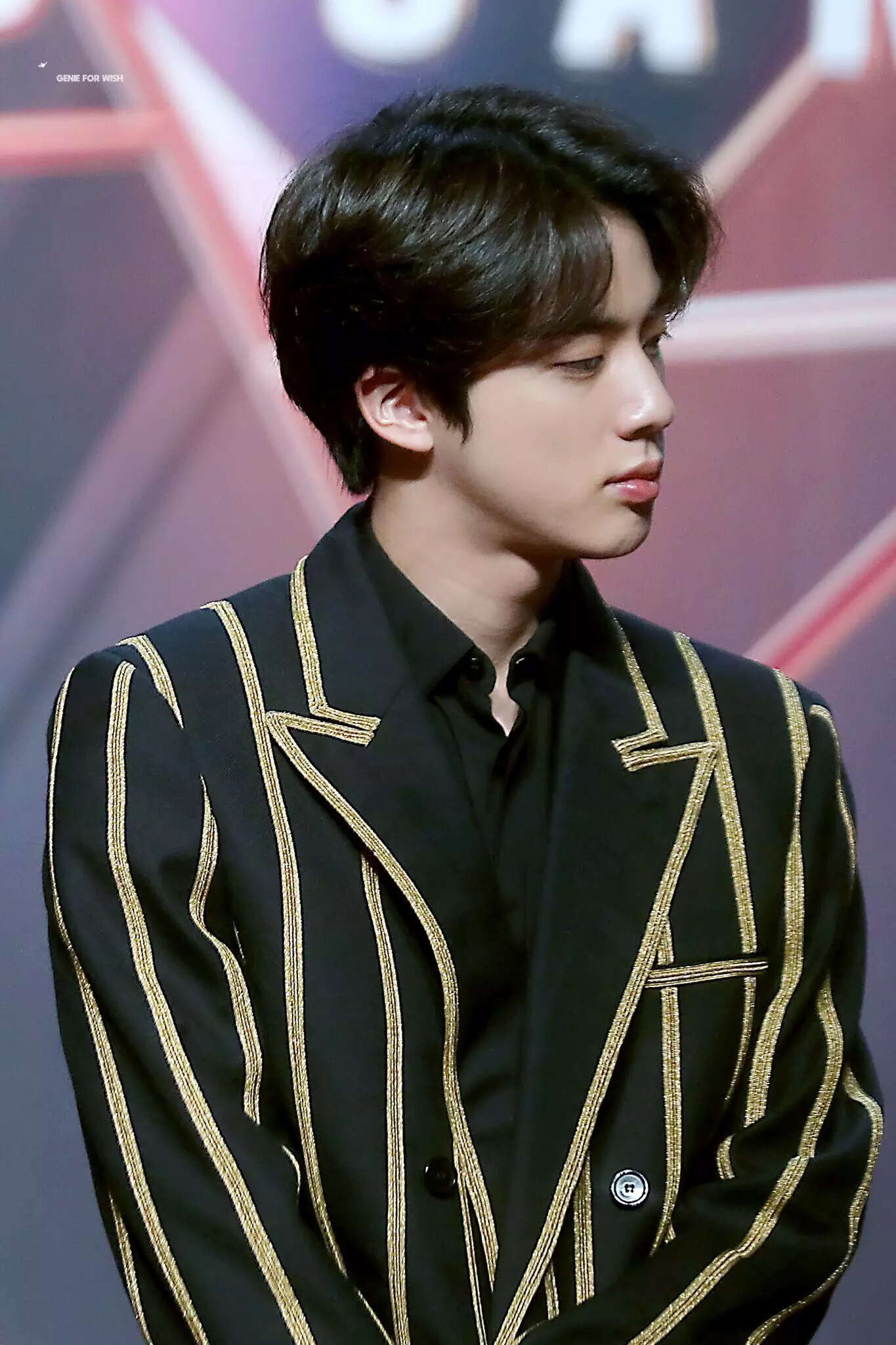 A few photos to prove why BTS has the most impeccable side profiles