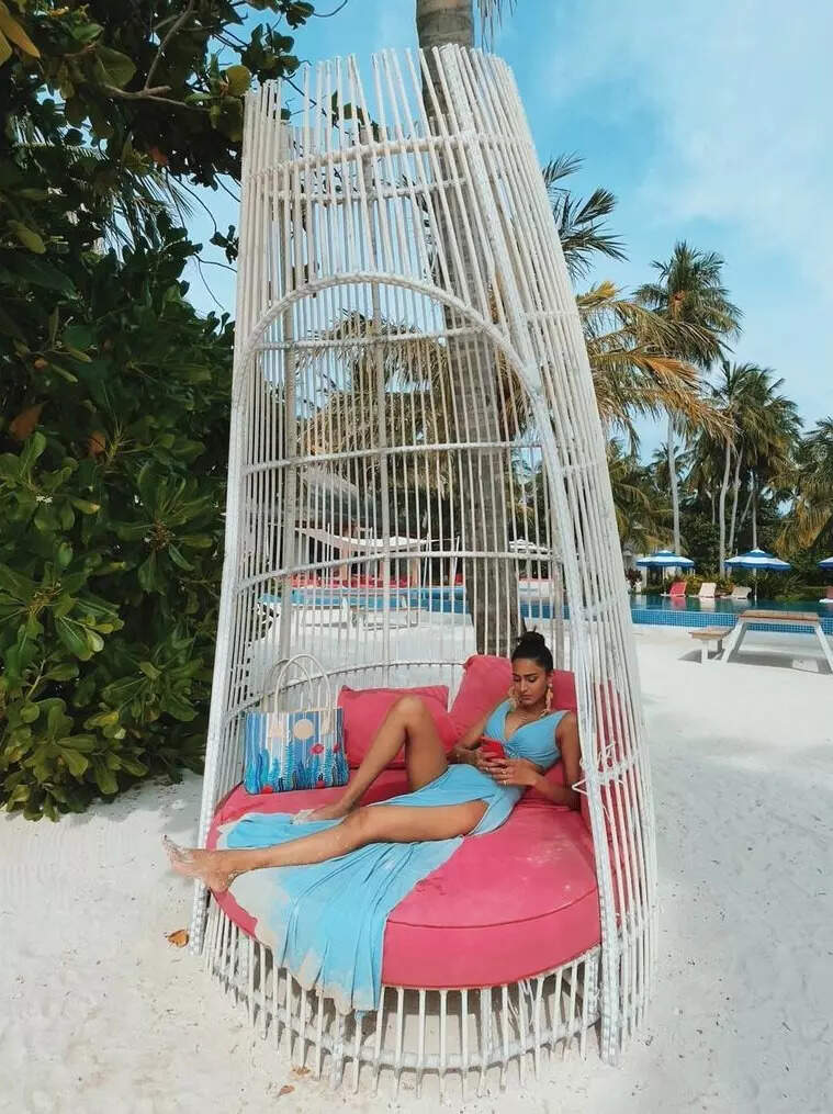 PHOTOS: Telly diva Erica Fernandes loves to hit the beach and her ...