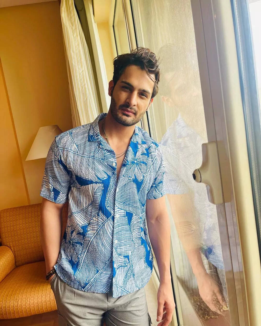 Bigg Boss 15: Salman Khan slams Umar Riaz for following Asim Riaz's ...