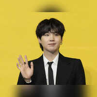 BTS's Suga proves his undeniable love for ARMY and music with the ...