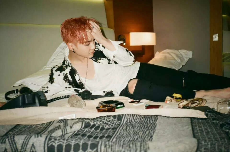 BTS' rapper Suga's iconic fashion moments from each era to mark his ...