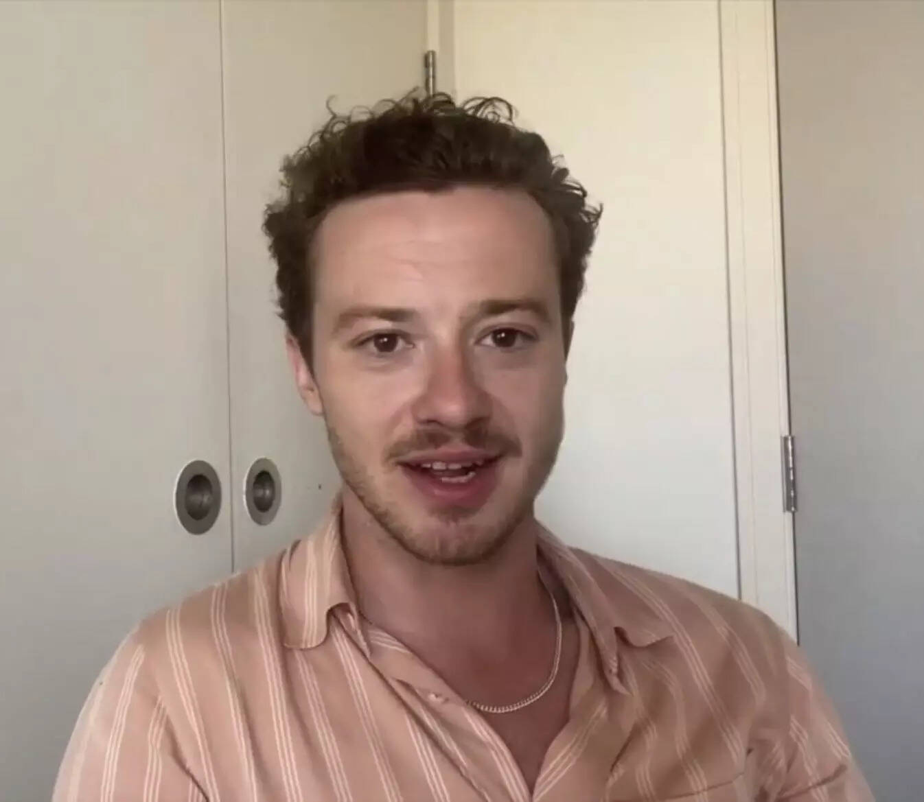Stranger Things Star Joseph Quinn Opens Up On Eddies Final Fate In
