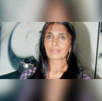 Anu Agarwal reminiscence 1993 film Khal Naaika with late filmmaker Saawan Kumar Tak, Celebrity ...