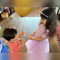 Inaaya arrives to wish 'mamoojaan' Saif Ali Khan a happy birthday in ...