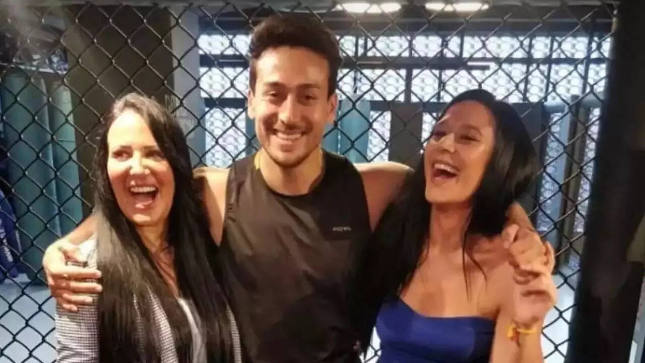 EXCLUSIVE! Ayesha Shroff Reveals Tiger, Disha Patani Are JUST FRIENDS ...