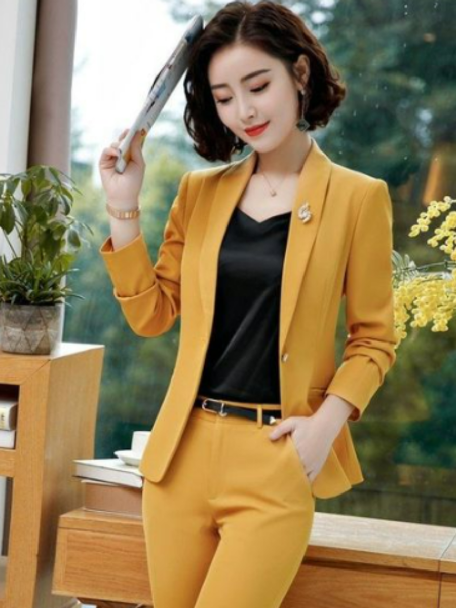 9 Must-Have Office-Wear Jewellery Pieces