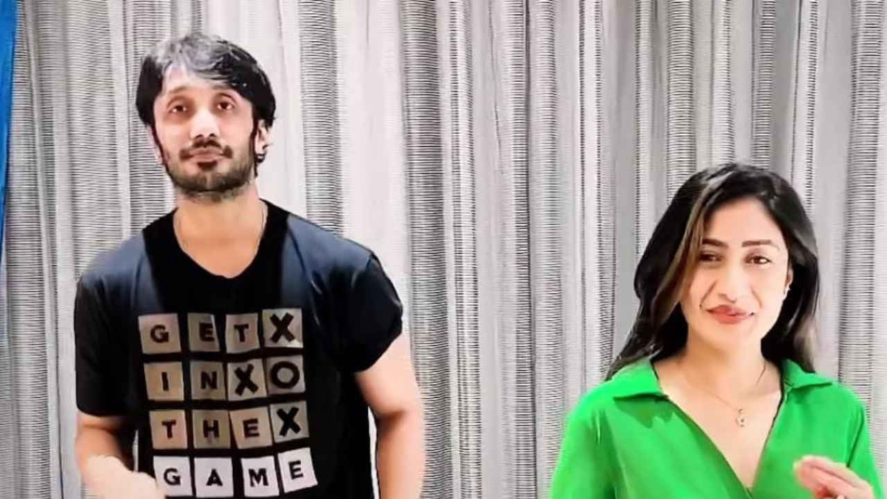 After Vicky Kaushal's Viral Performance, Dhanashree Verma Grooves To Obsessed With Mom And ...