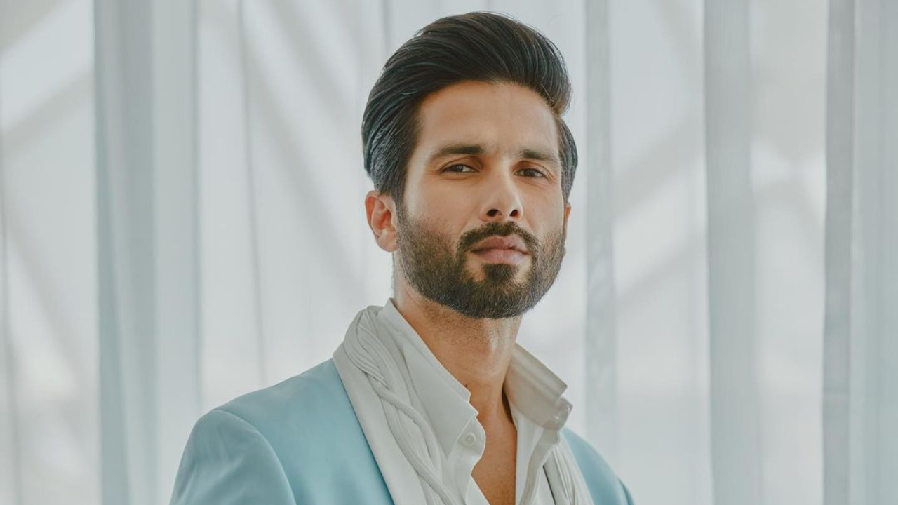 Kabir Singh To Farzi, Take A Look At Shahid Kapoor's Bloody Hot Avatars ...