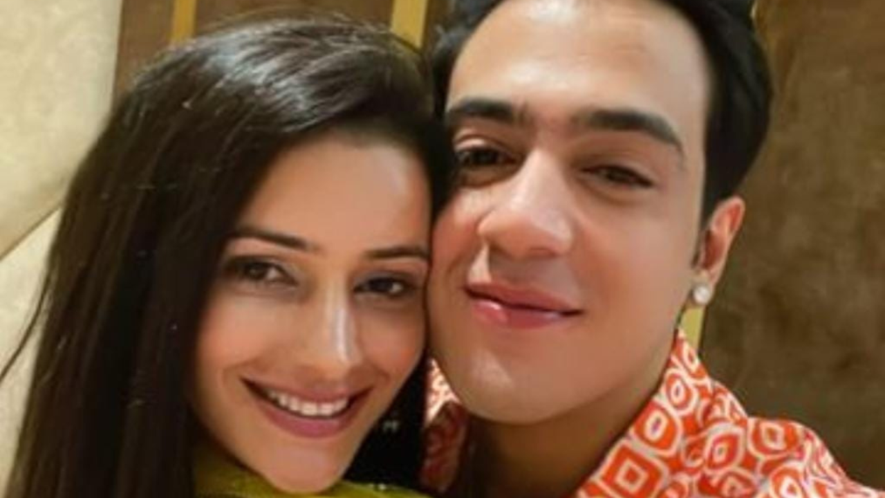 Top TV News: Lock Upp's Shivam Sharma Gets Engaged To Samaira Thakur ... Top TV News: Lock Upp's Shivam Sharma Gets Engaged To Samaira Thakur ...