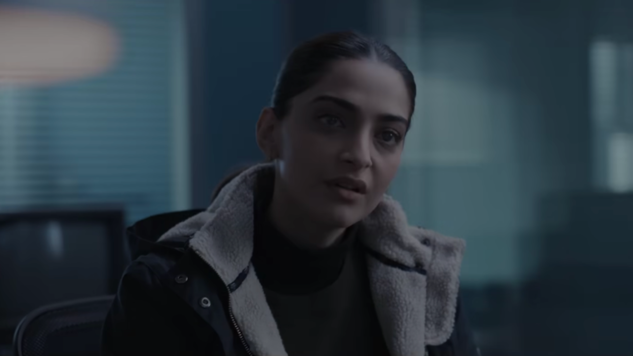 Blind Teaser OUT: Sonam Kapoor Is Visually-Impaired But Not 'Sightless ...