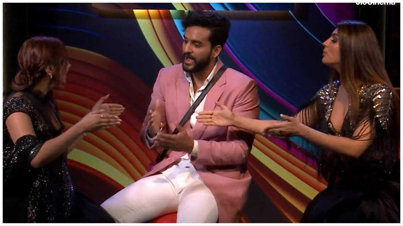 Bigg Boss Ott 2 Who Among Abhishek Malhan Jia Shankar And Akanksha