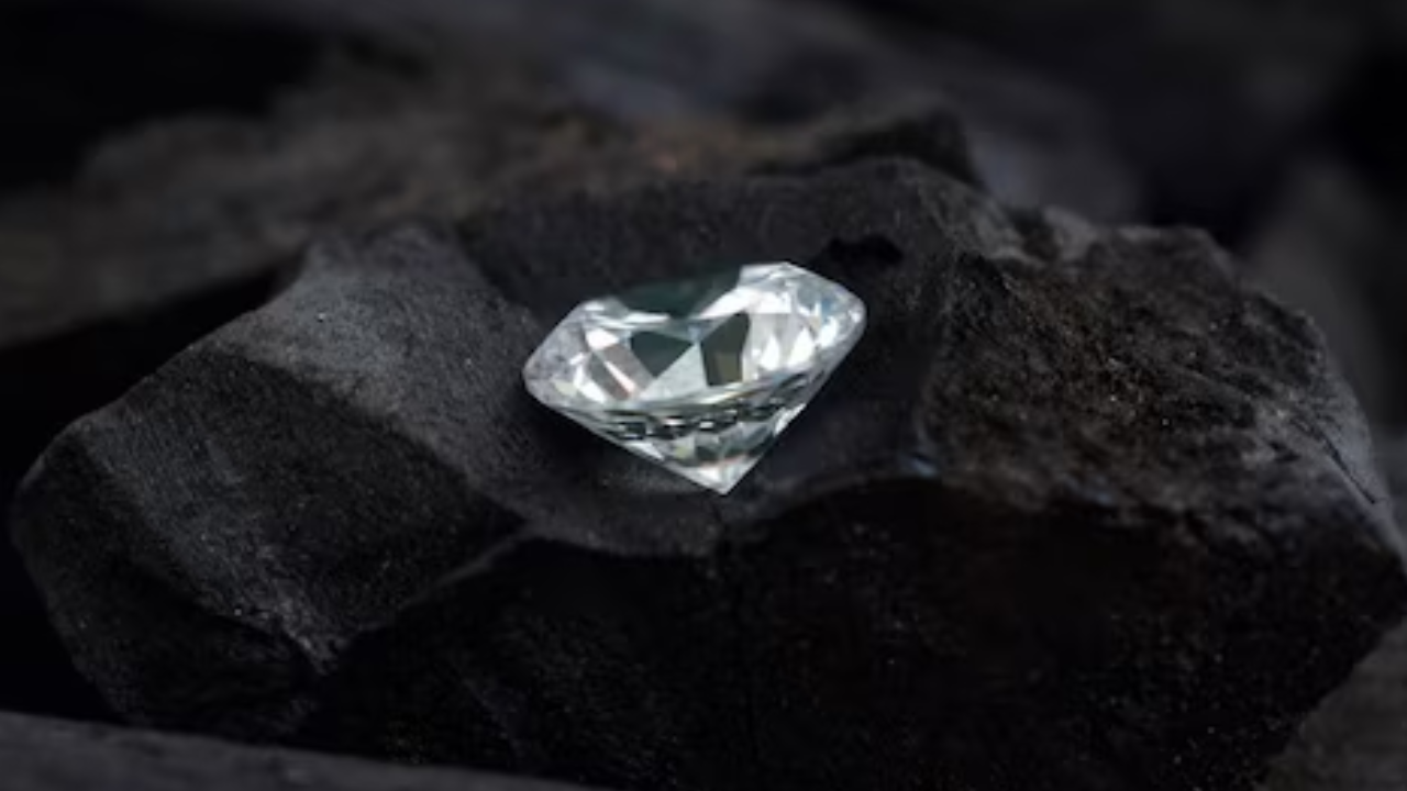 ‘Diamond Is Like Wearing A Piece Of Ancient History...’: Here Are 10 ...