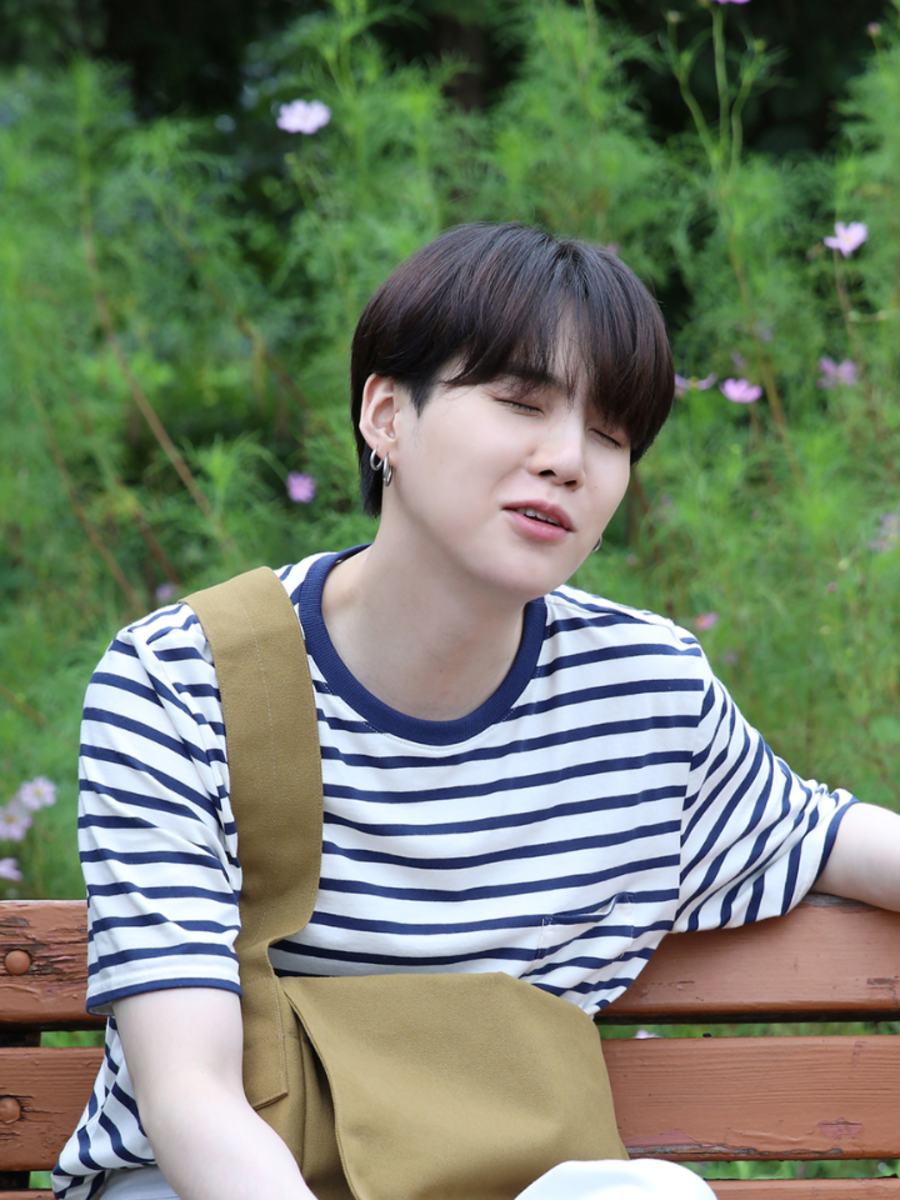 BTS’ Suga’s Comfy Yet Cool Monsoon Looks For Casual Outing