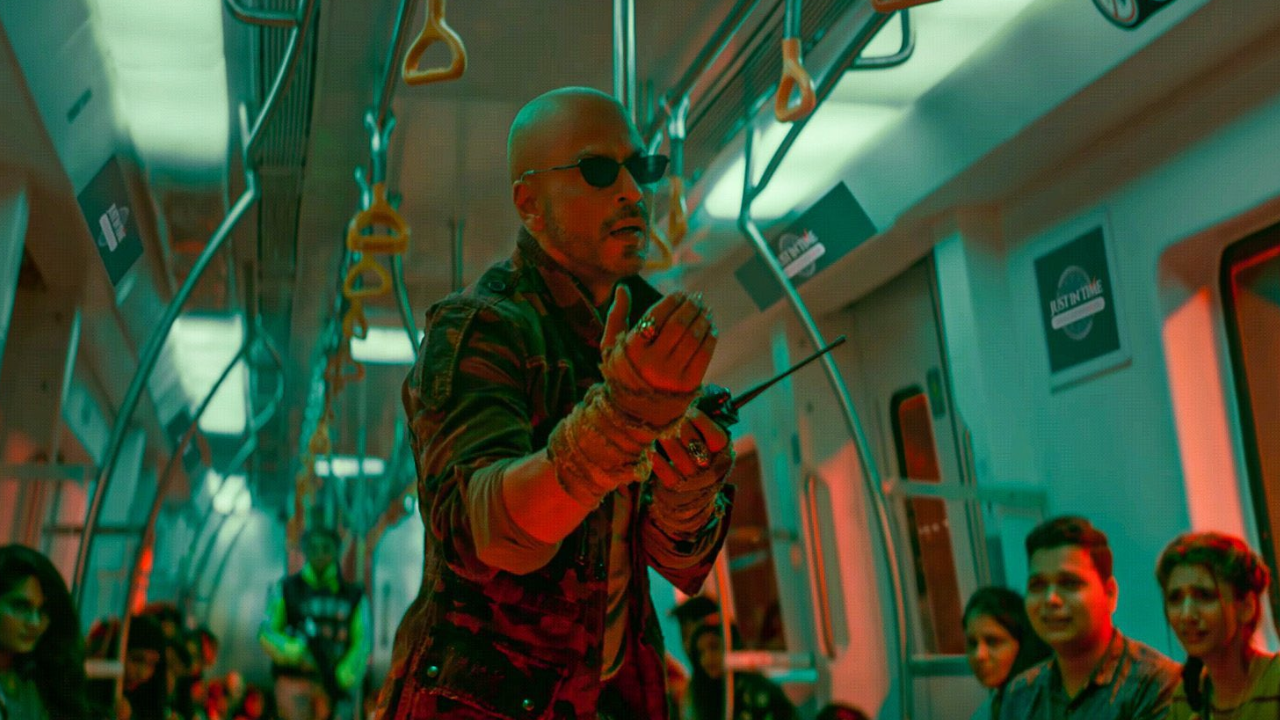 Jawan Preview Sparks Meme Fest! Shah Rukh Khan’s Bald Look Gets Delhi ...