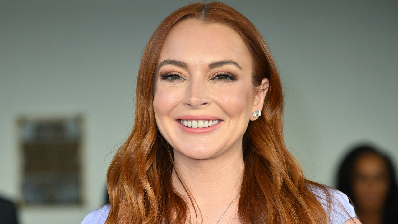 Mean Girls Actress Lindsay Lohan Embraces Motherhood, Gives Birth To Baby Boy, Hollywood News ...