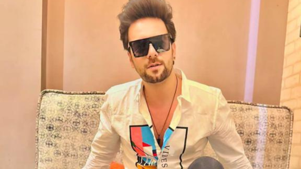 Sanjay: Exclusive! Bigg Boss 17 Makers Approach Kundali Bhagya Actor ...