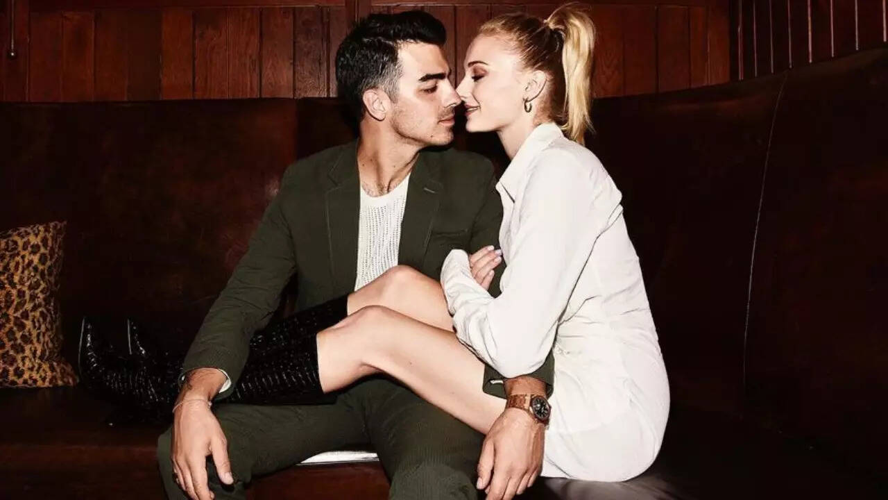 Joe Jonas, Sophie Turner CONFIRM Divorce After Four Years Of Marriage, Wish For Privacy ...