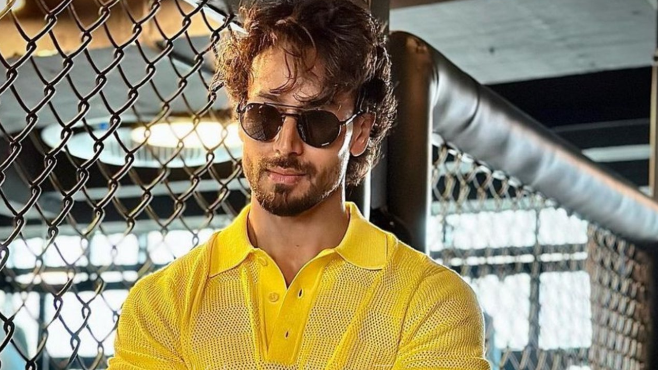 BIG! Tiger Shroff Joins Rohit Shetty's Singham 3 As Cop, To Appear In ...
