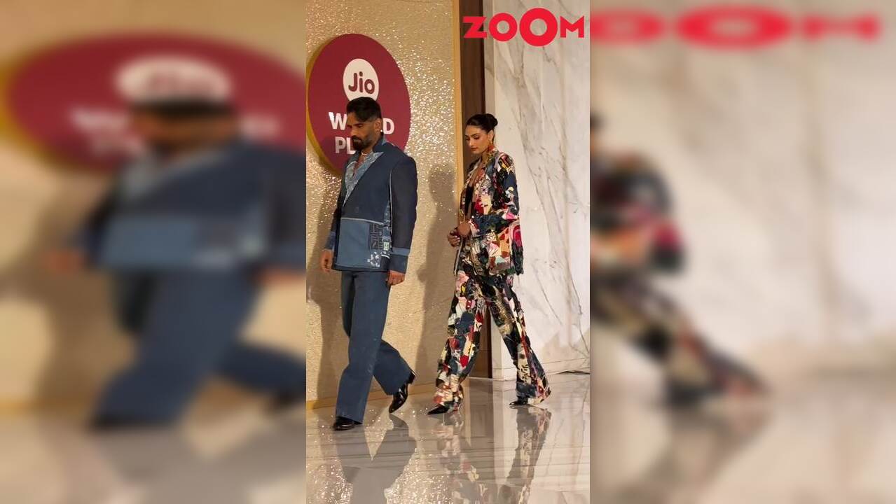 Oh No Athiya Shetty almost BUMPS into dad Suniel Shetty during their ... Oh No Athiya Shetty almost BUMPS into dad Suniel Shetty during their ...