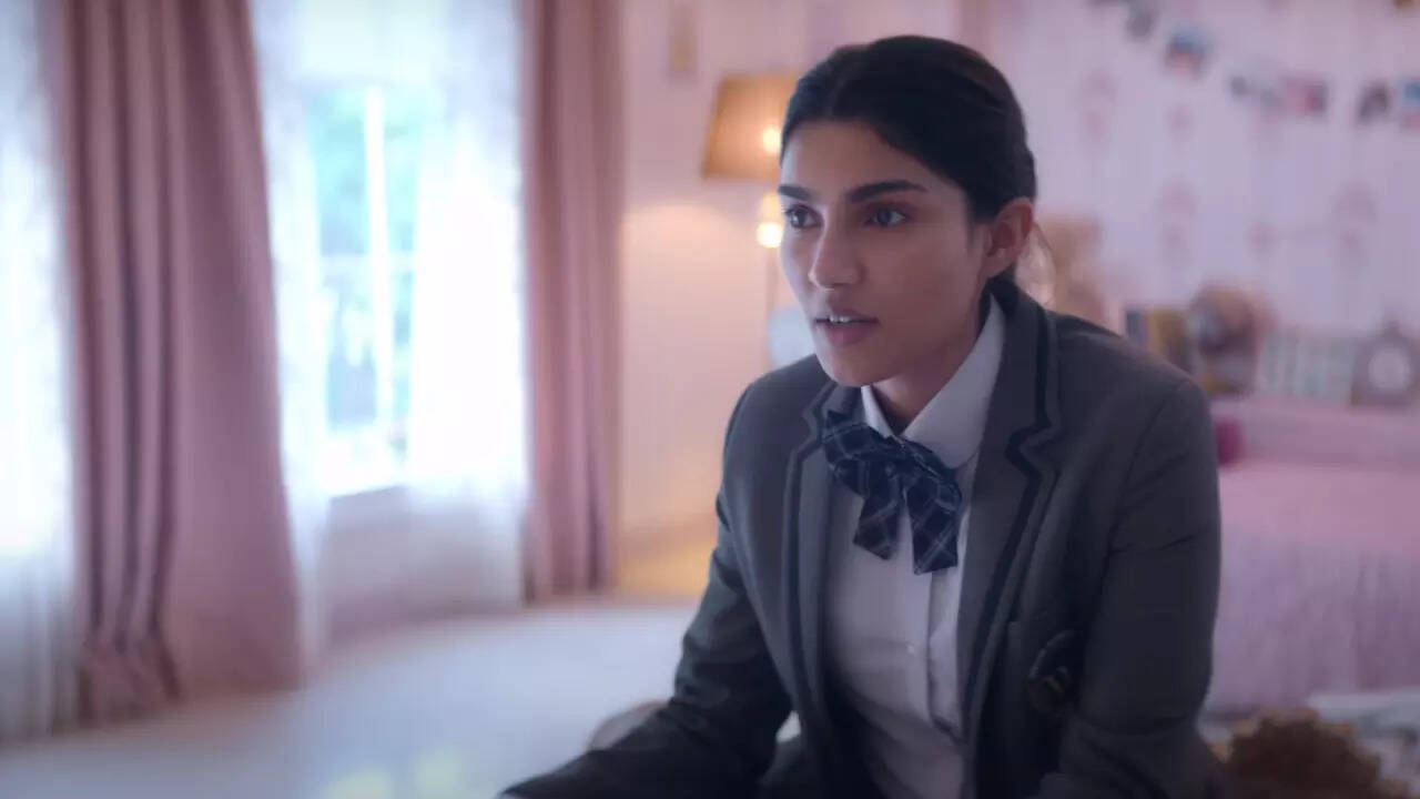 Farrey Movie Review: Alizeh Has Confident Debut In Exam Cheating Drama ...