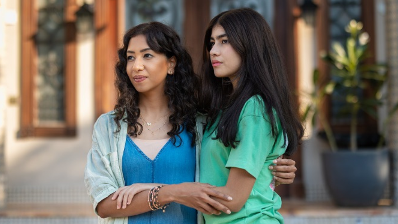 Crashing Eid Review: Hamza Haq, Summer SheshaIs Starrer Is All About ...