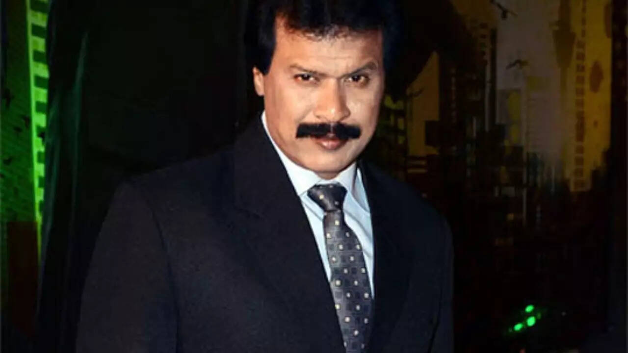 Dinesh Phadnis, Fredrick From CID, Dies Due To Liver Damage, Telly Talk ...