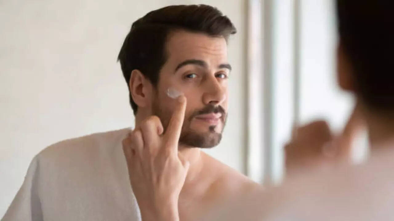 The Ultimate Guide To Men's Skincare Routine, Lifestyle News | Zoom TV
