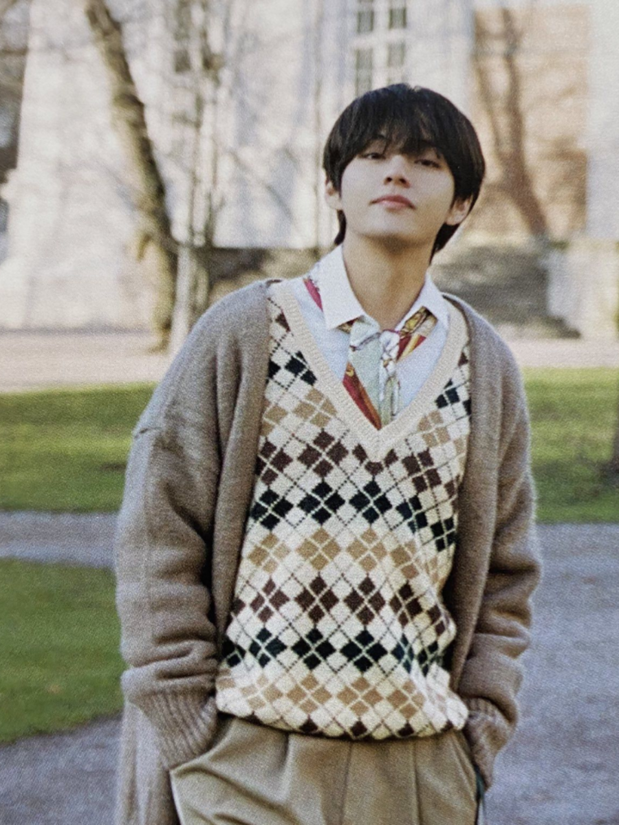 BTS' V AKA Kim Taehyung's Fashionable Fits Perfect For Winters