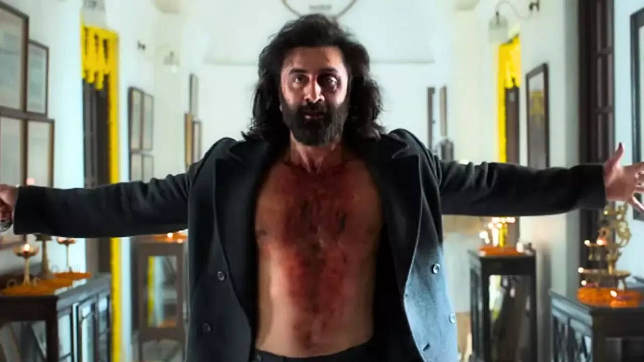 Animal Box office Collection Day 18: 500 करोड़ कमाने के बाद रुक गई ... Animal Box office Collection Day 18: 500 करोड़ कमाने के बाद रुक गई ...