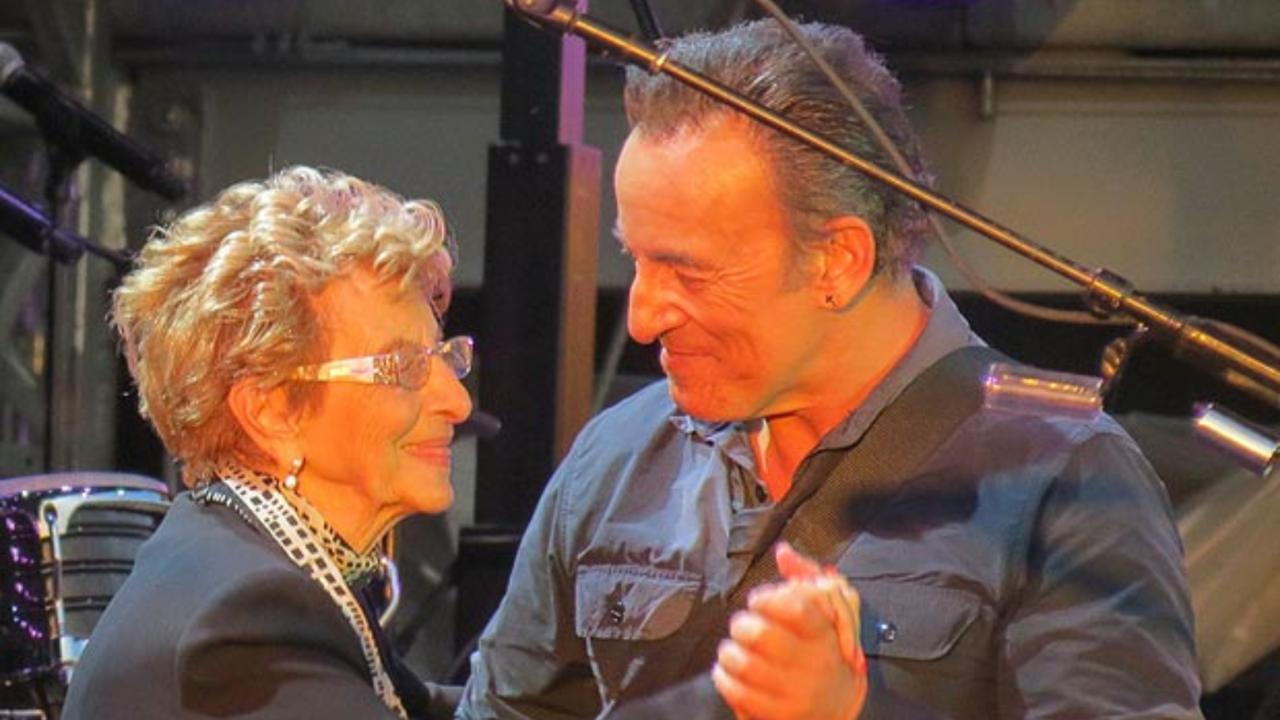 Bruce Springsteen's Mom Adele Dies At 98, Hollywood News | Zoom TV