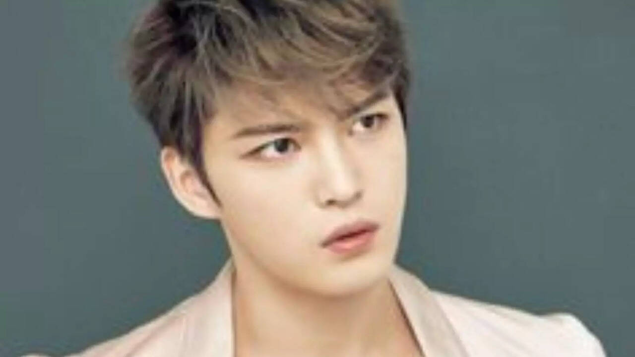 JYJ Member Kim Jaejoong To Make Comeback On Broadcasting Show After 15 Years, Korean News | Zoom TV