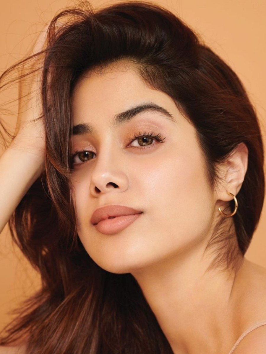 Easy tips to do flawless makeup in 10 mins