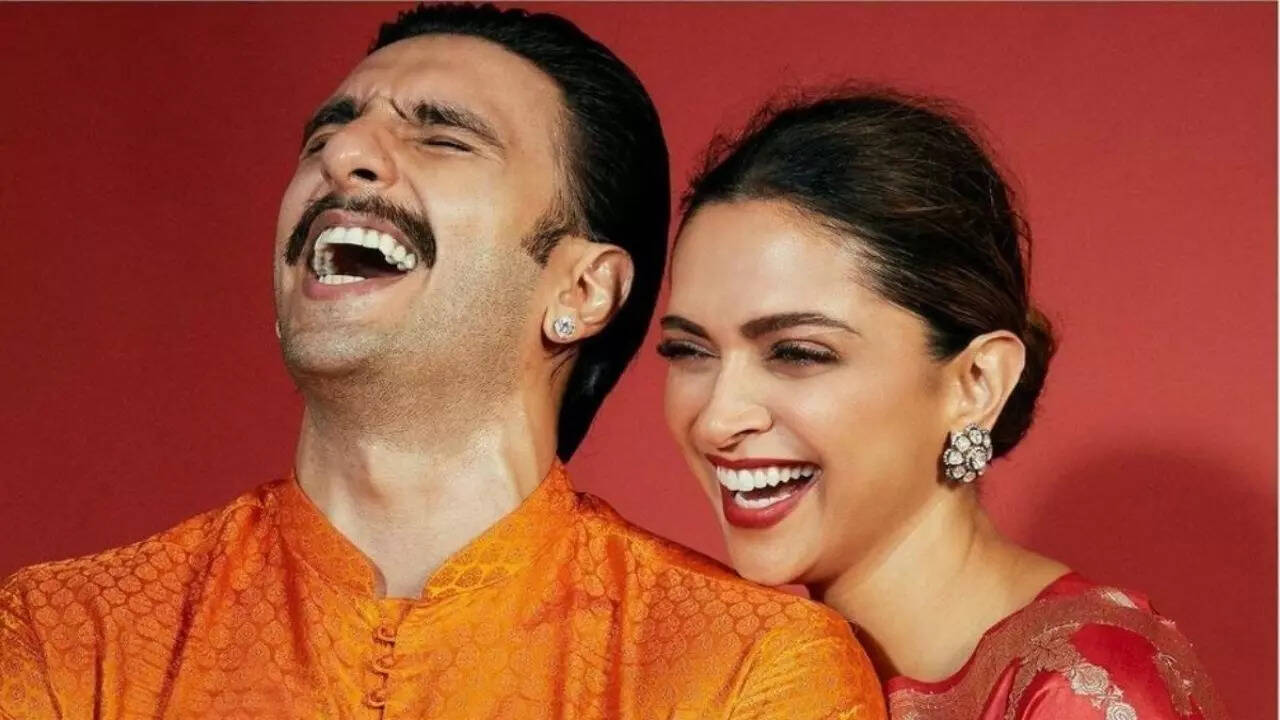 Deepika Padukone surprises hubby Ranveer Singh with flowers ...