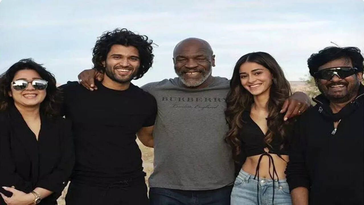 Vijay Deverakonda, Ananya Panday wrap up Las Vegas schedule of Liger's ...