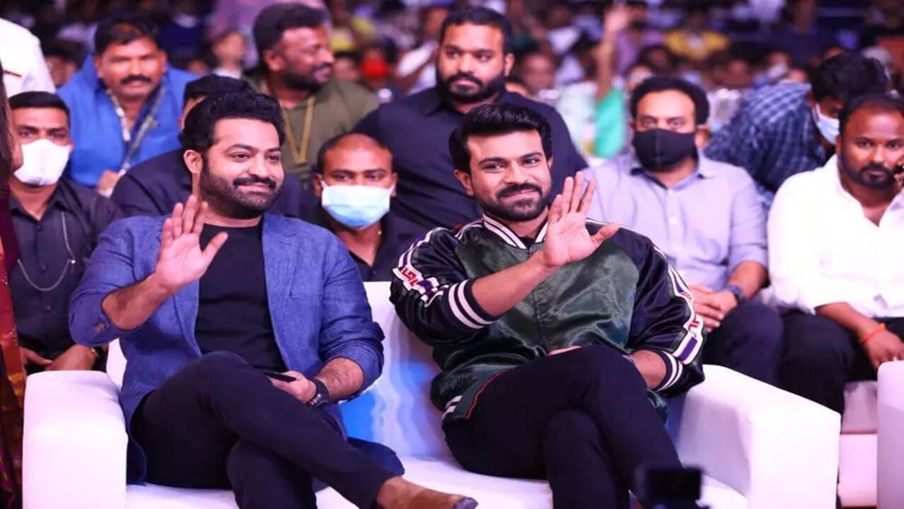 Jr NTR, Ram Charan can't stop smiling as they pose with S. S. Rajamouli ...