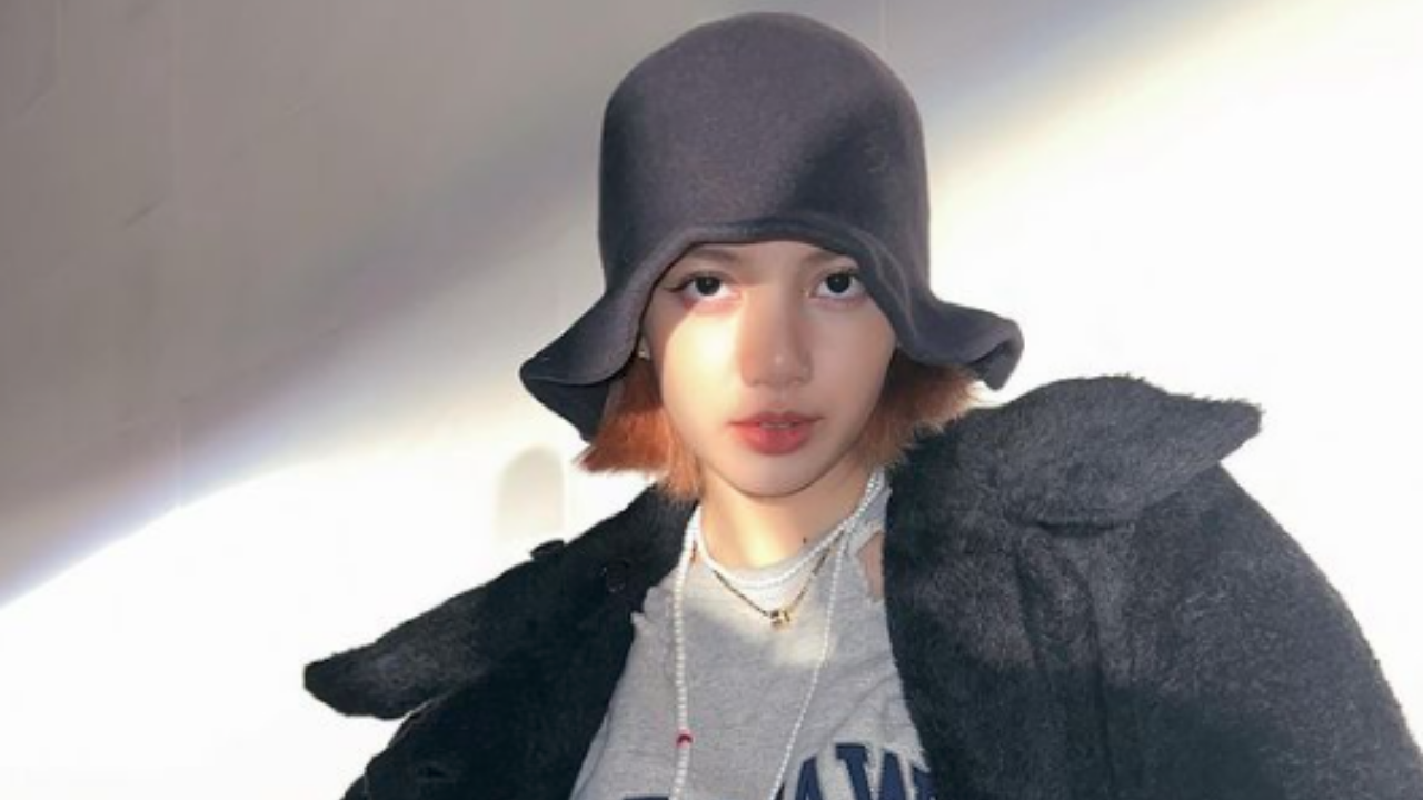 BLACKPINK's Lisa tops the list of 100 Most Beautiful Faces of 2021 by ...