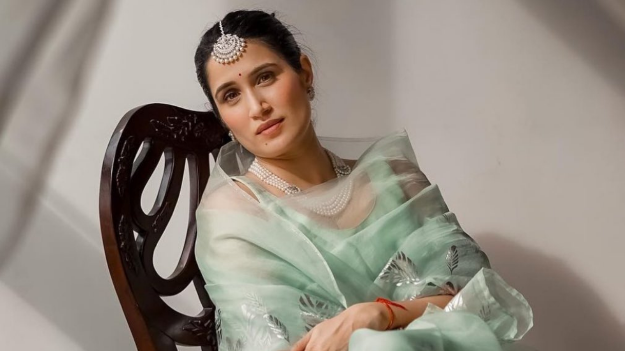 Remember Sagarika Ghatge aka Preeti Sabarwal of Shah Rukh Khan’s Chak ...