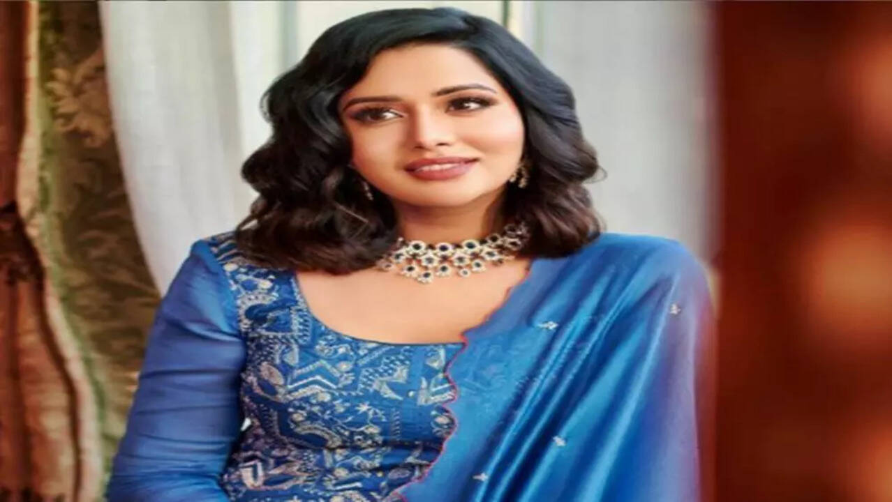 Bigg Boss Tamil fame Raiza Wilson tests positive for COVID-19 again ...