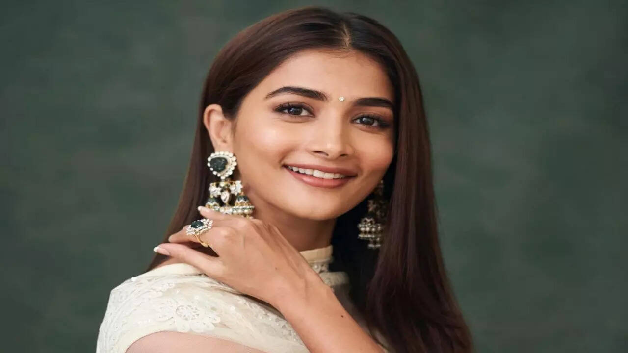 Pooja: From Ram Charan's Acharya to Radhe Shyam: Pooja Hegde set to ...
