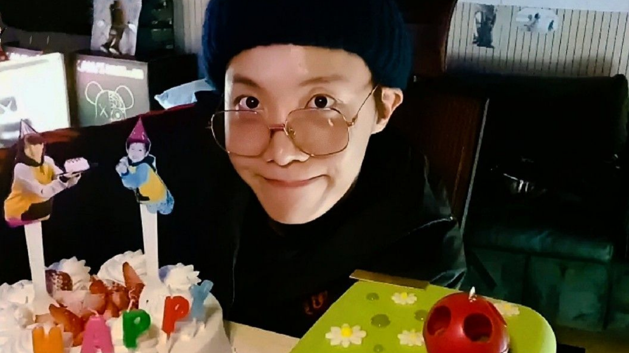 BTS' J-Hope kickstarts his birthday week by celebrating 'Hope o'clock ...