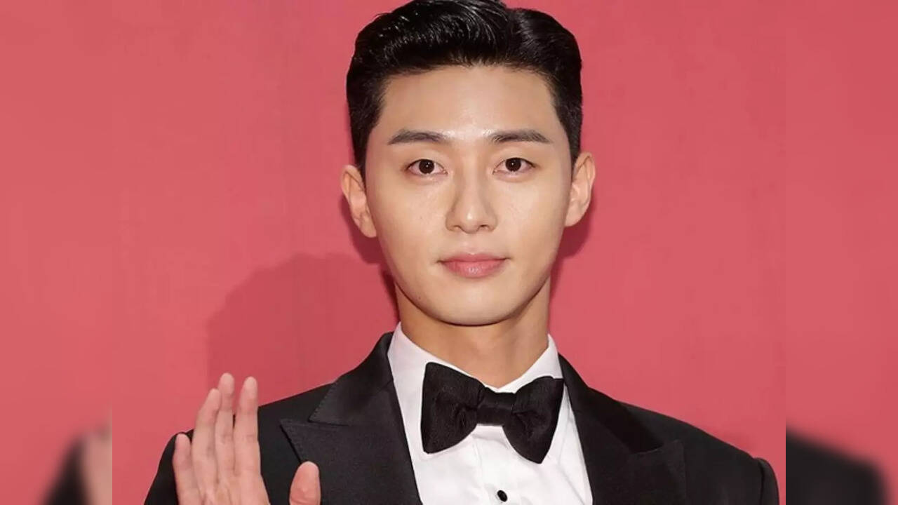 Park Seo Joon spills the beans about Wooga, says squad with BTS' V, Park hyung Sik and others is ...