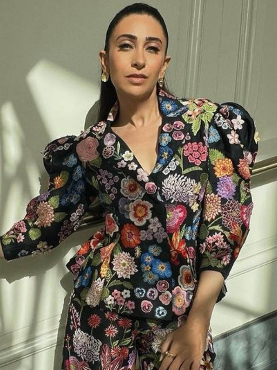 Karisma Kapoor loves printed outfits, here's proof