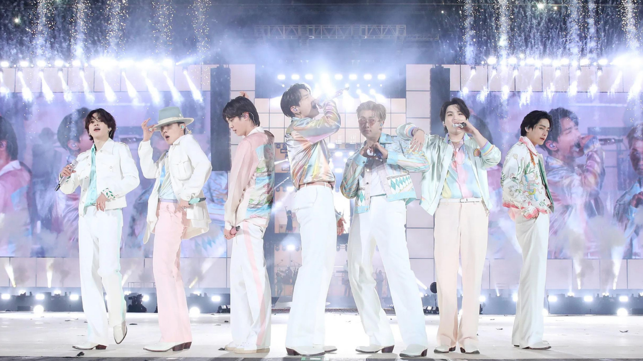 BTS finally settle their Twitter layout crisis; here's the lucky ...