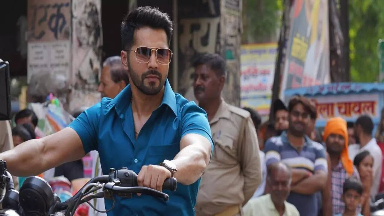 Varun: Kanpur traffic police issue e-challan after pics of Varun Dhawan ...