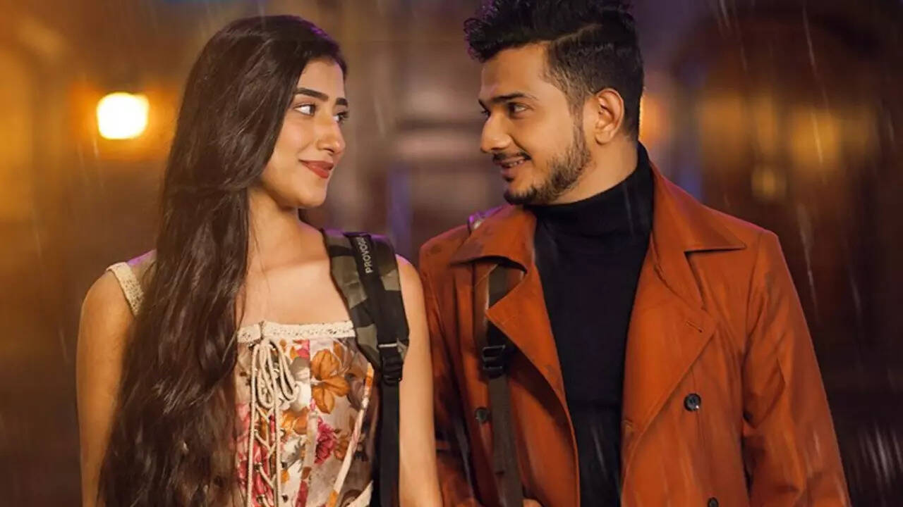 Munawar Faruqui: Halki Si Barsaat: Lock Upp winner Munawar Faruqui can ...